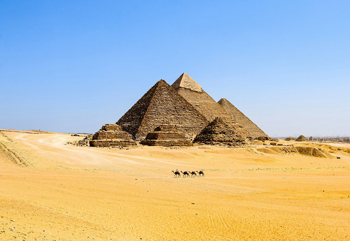 Ten Fun Facts About Cleopatra. The world’s most legendary woman in ...