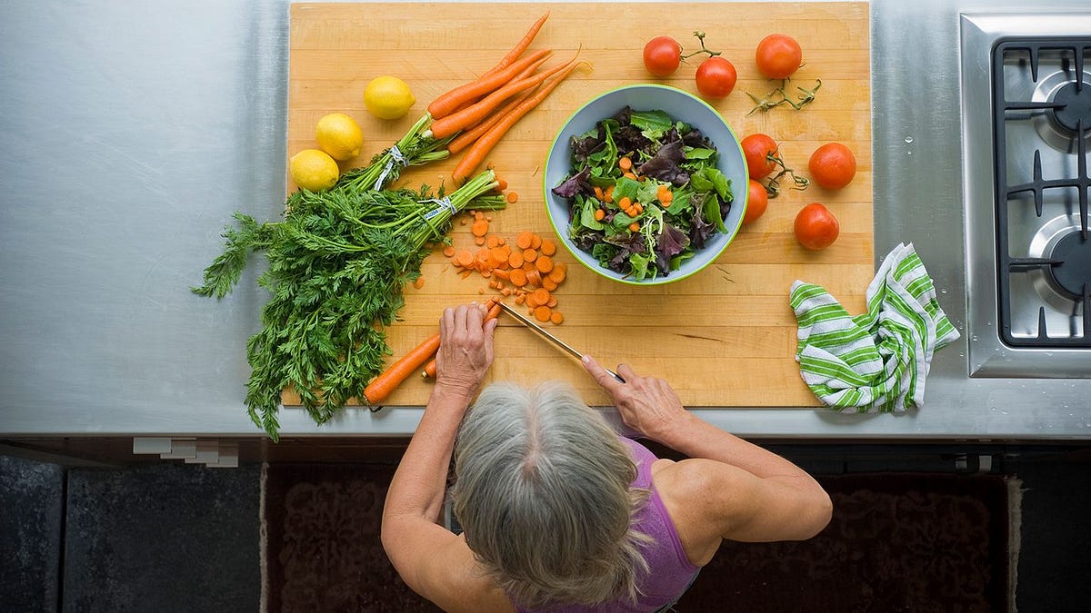 The Best Foods for Kidney Health You Can Afford to Eat Every Day | by Arshad | Aug, 2025 | Medium