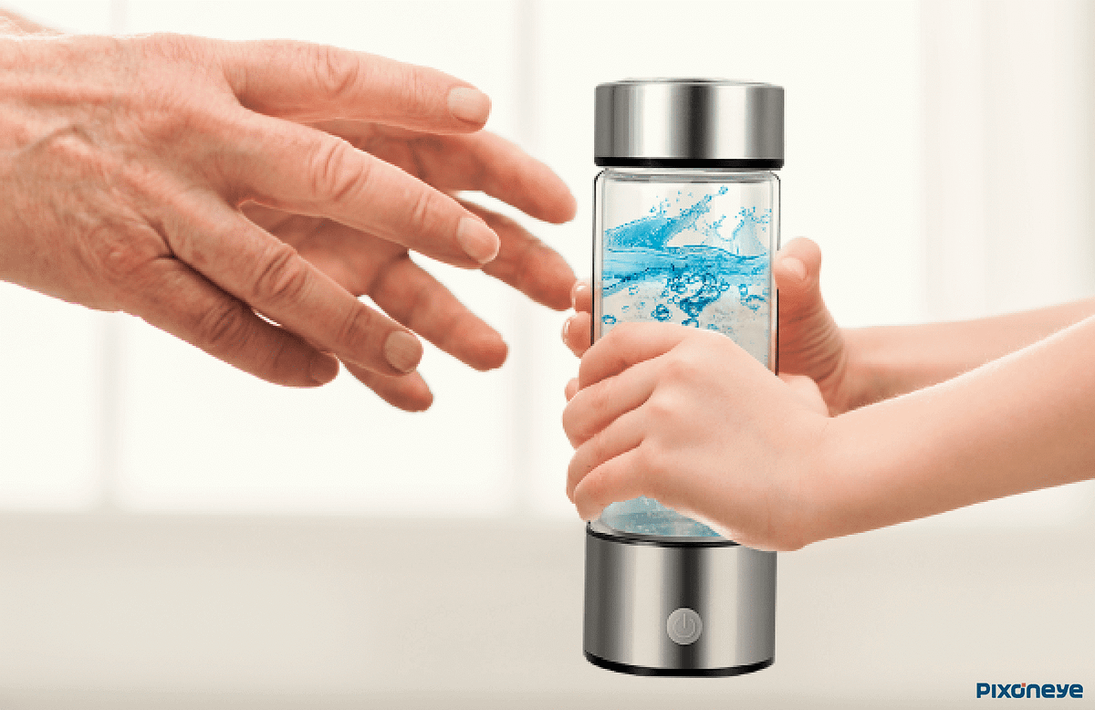 HydroPure Water Bottle Review: Top Performance | by Stuart Kerr ...
