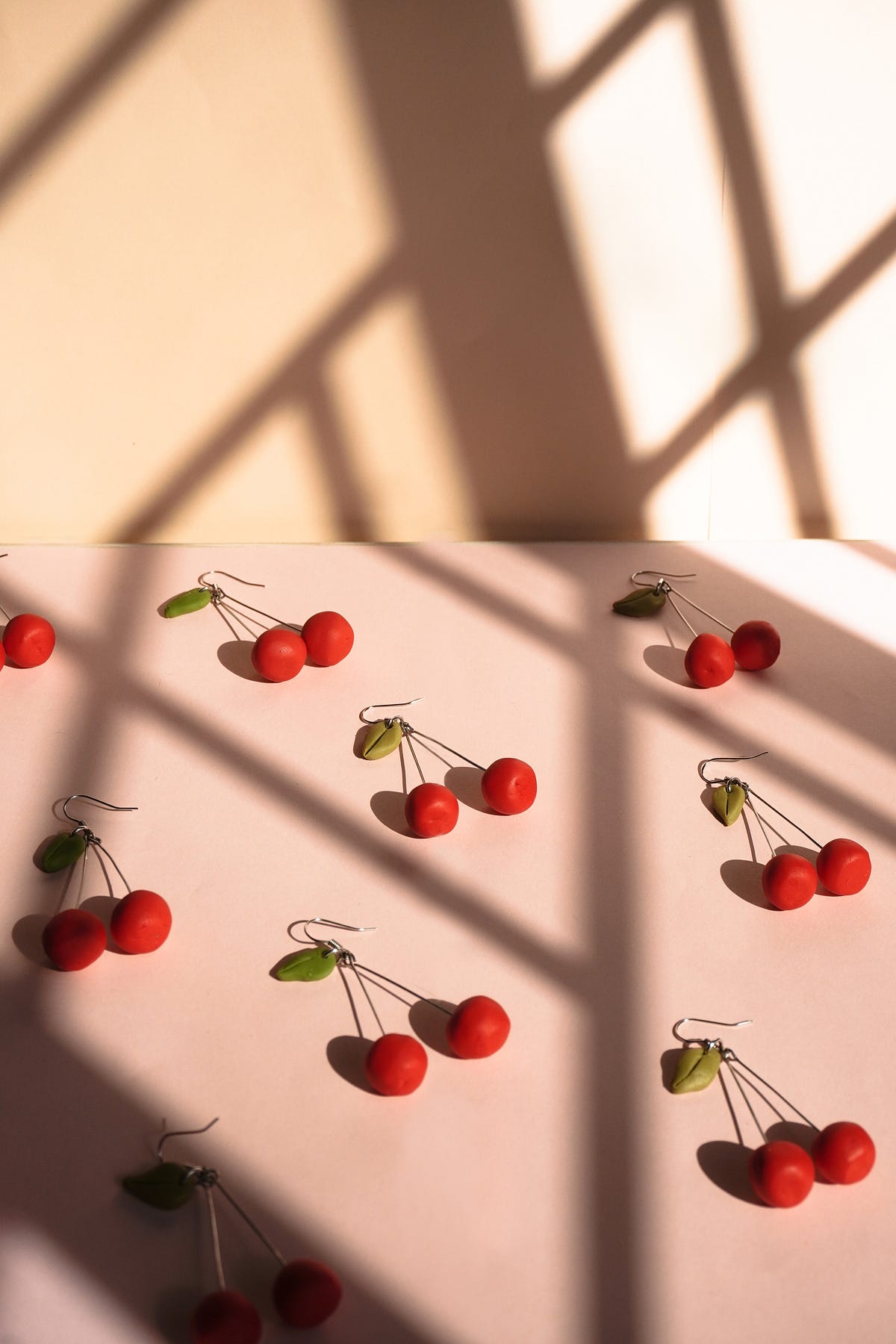 A simple guide for Git cherry picking in TortoiseGit 🍒 | by Miroslav Šlapka | Level Up Coding