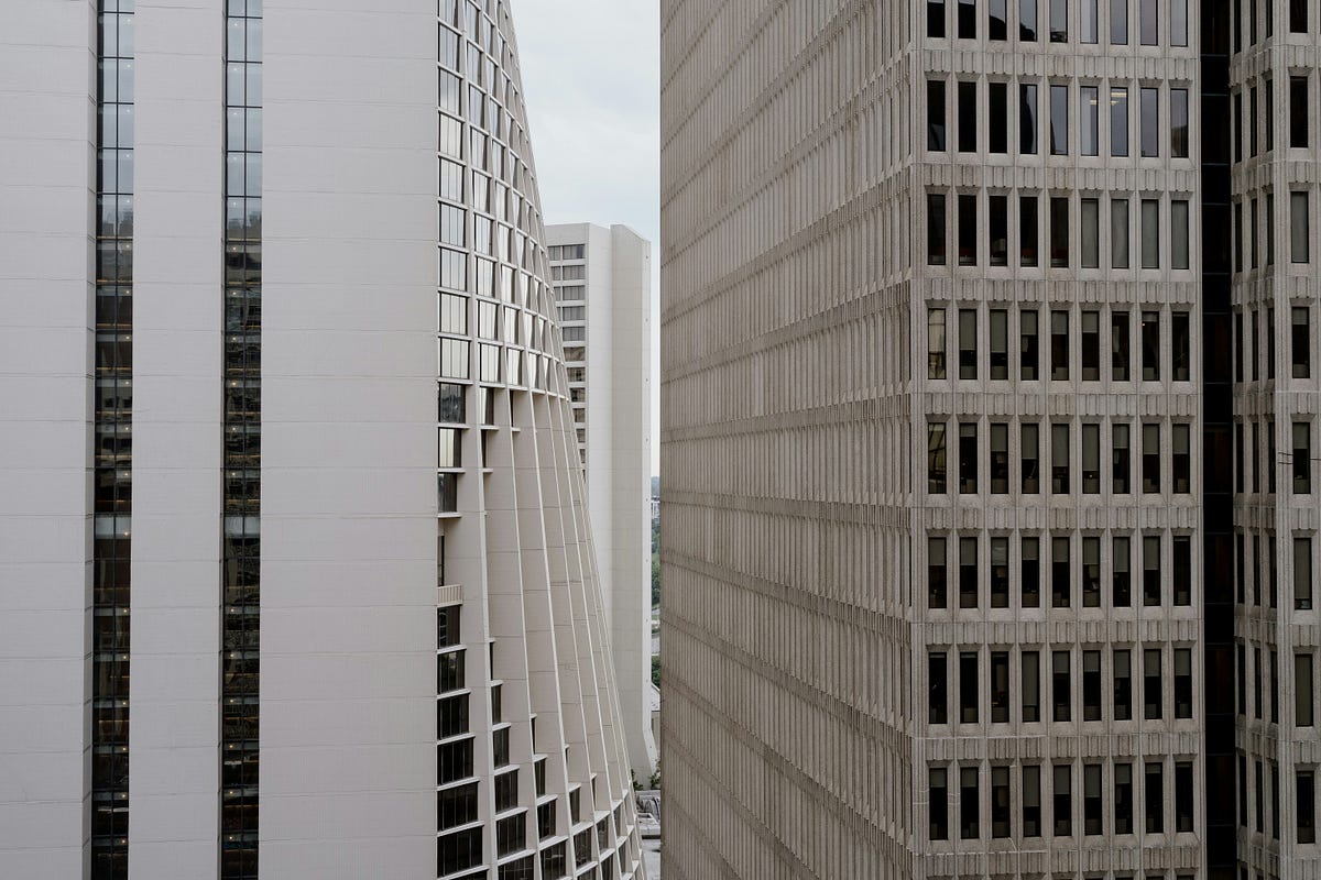 What is Spring Boot? A Complete Guide to Simplifying Java Development ...