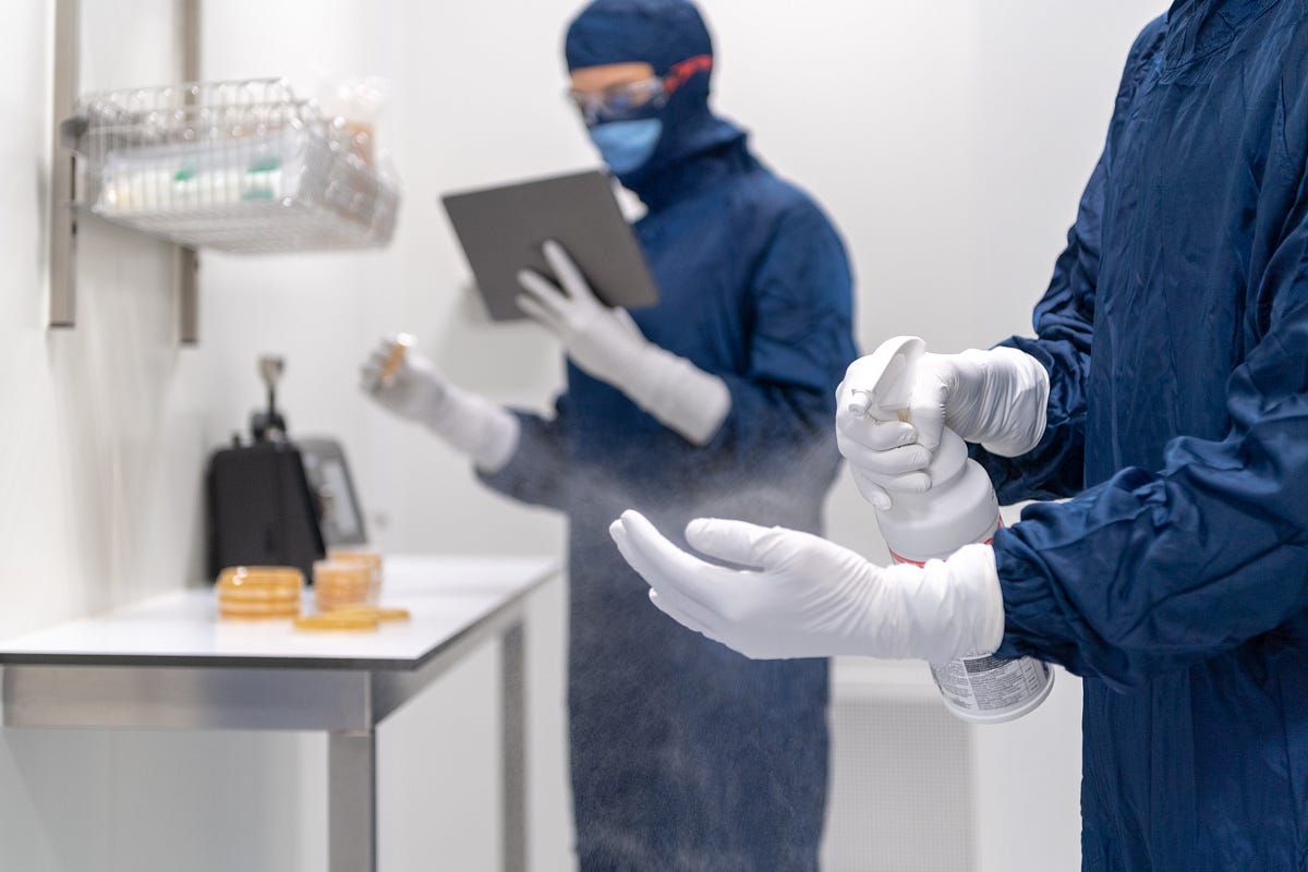 Data Clean Rooms Demystified: A New Era in Secure Data Analysis | by Anjan Banerjee | HCLTech ...