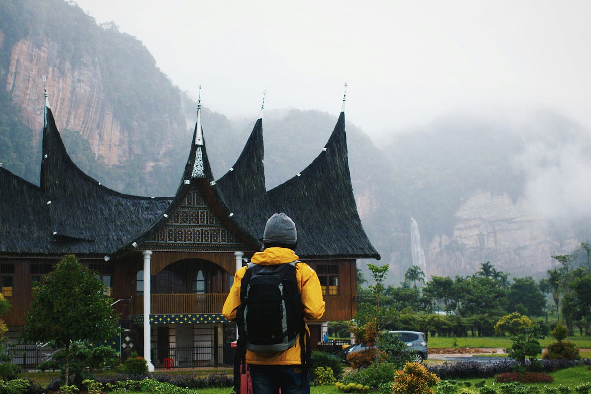 Etnografi Minangkabau: Tradisi Merantau Masyarakat Minangkabau. | by ...