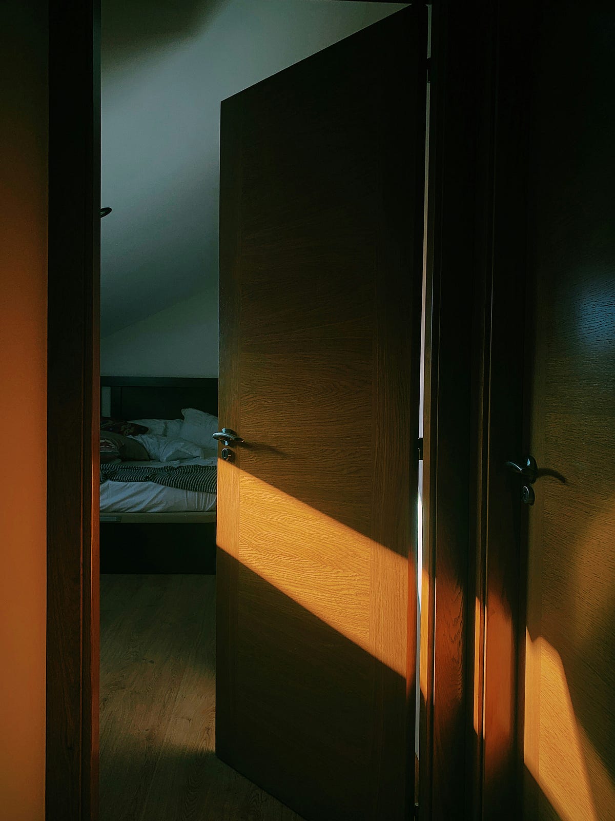 Derita: Perkenalan. Apa itu Derita? | by Devito Putra | Medium