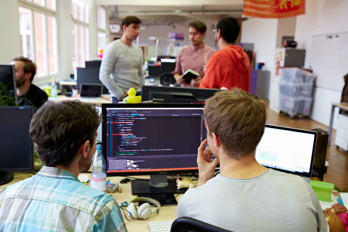 Pair Programming. What is Pair Programming? | by Kogantimounika | Medium