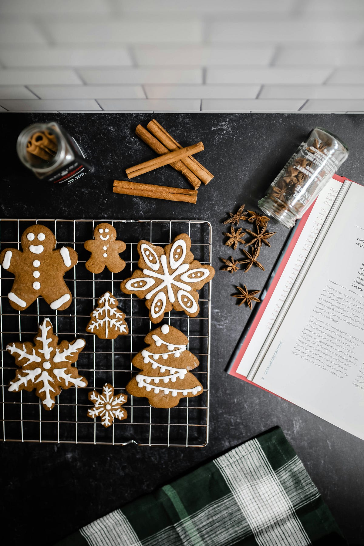 June 5:National Gingerbread Day. Because Gingerbread Isn’t Just for ...