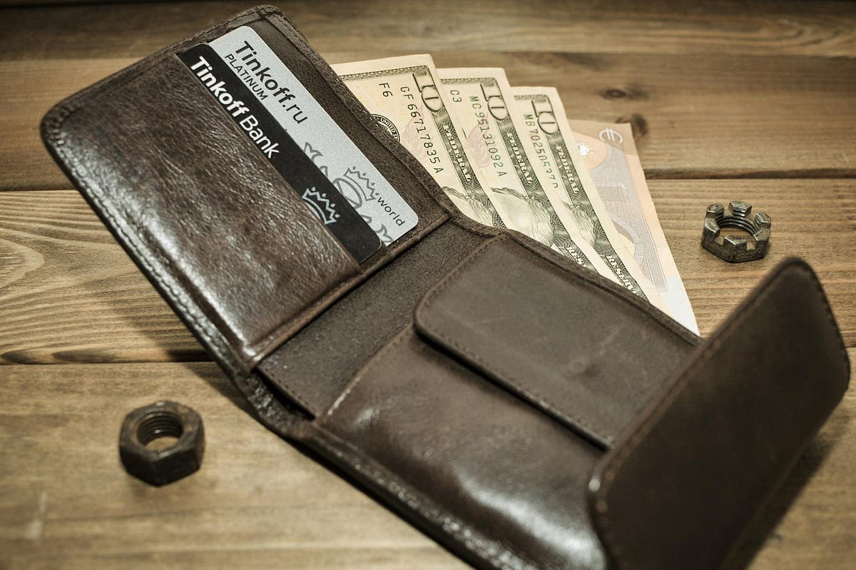 Cash vs. Card: Which Payment Method Helps You Save More? | by Dale ...