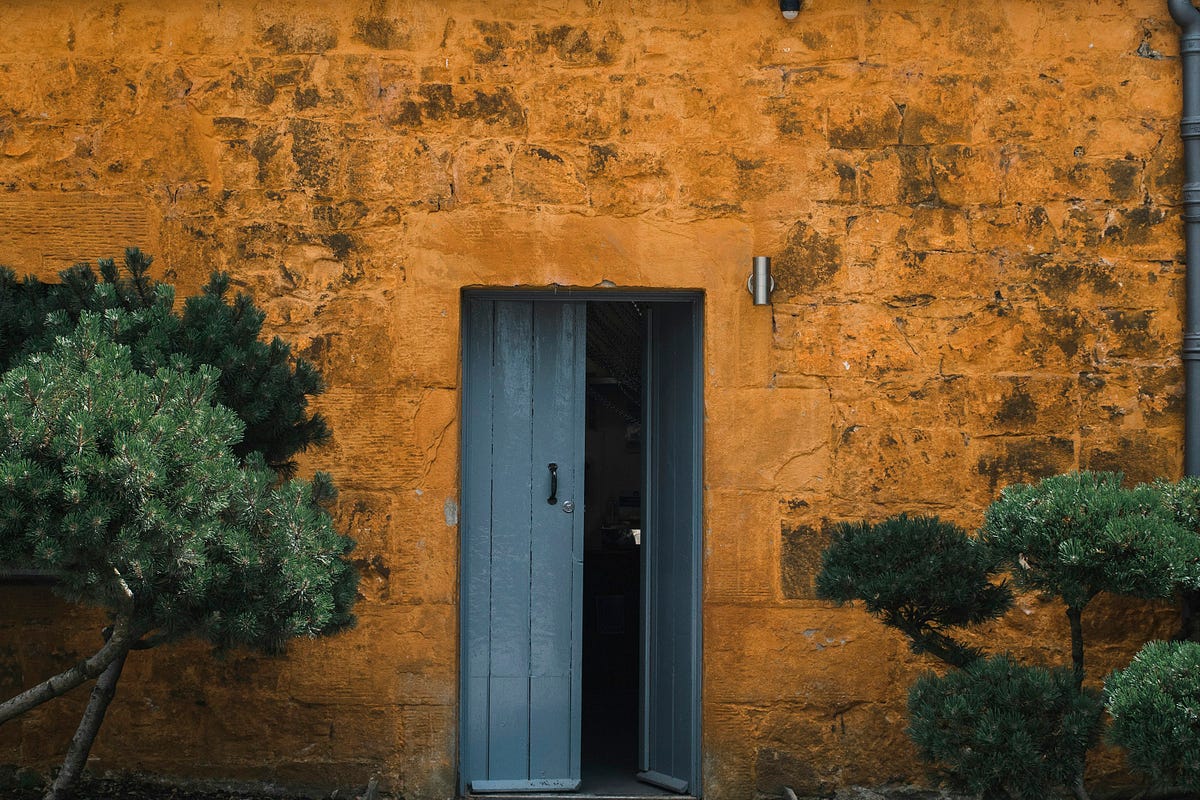Jesus at the Door: A Wake-Up Call from Revelation 3:20 | by Gary Boyd | Medium