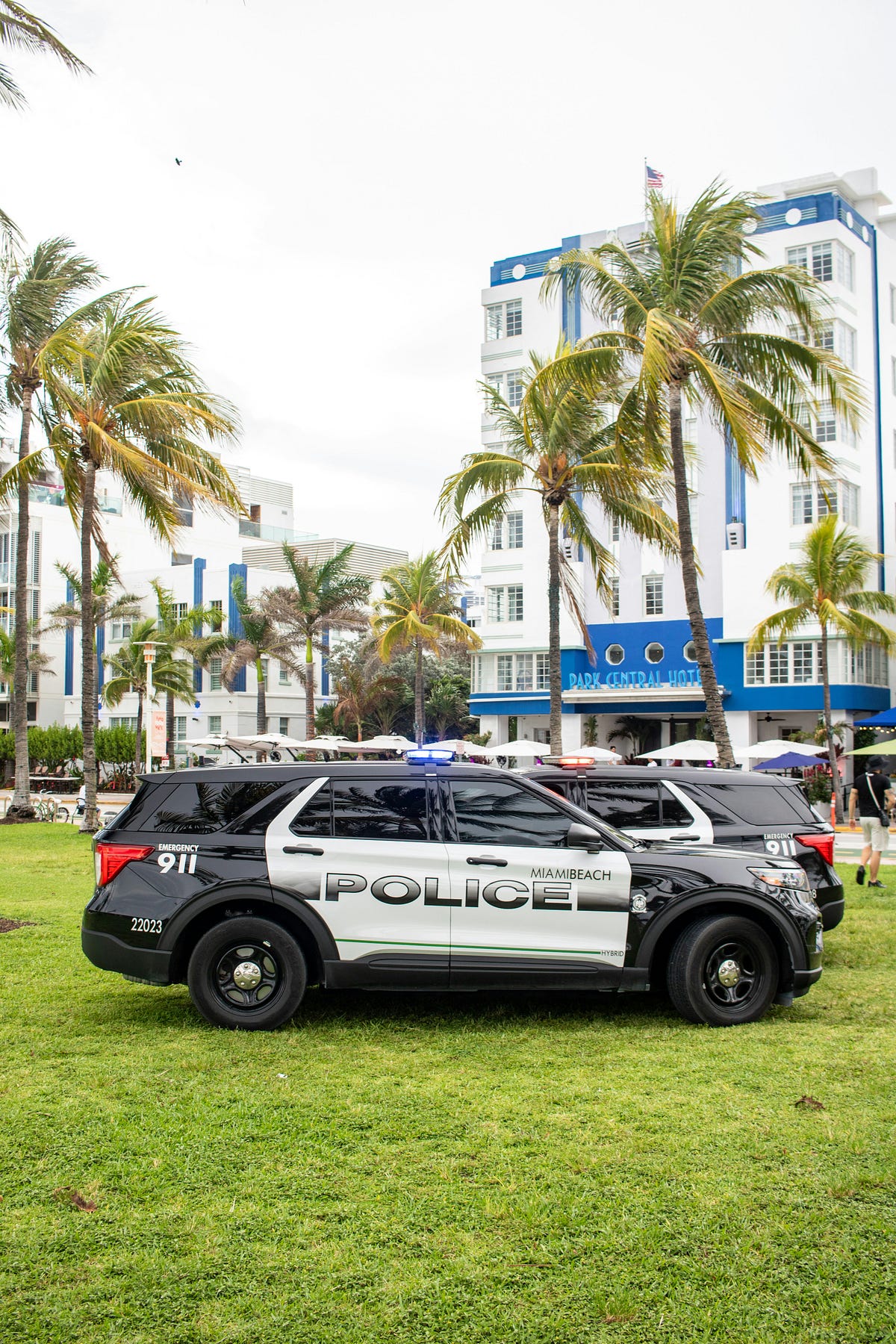 Trump’s Pardons are a Slap in the Face to Everyone in Law Enforcement ...