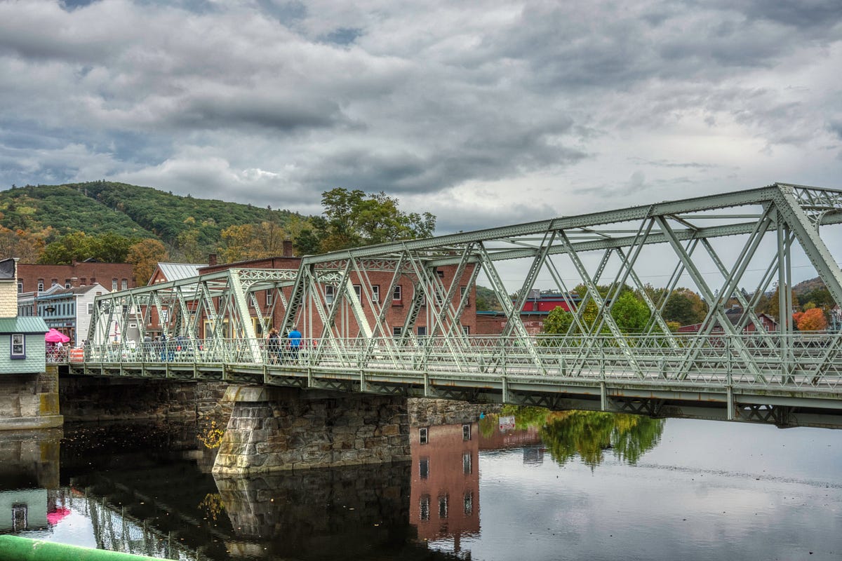 I Use Python to Compute the Deflection and Axial Forces of a Truss ...