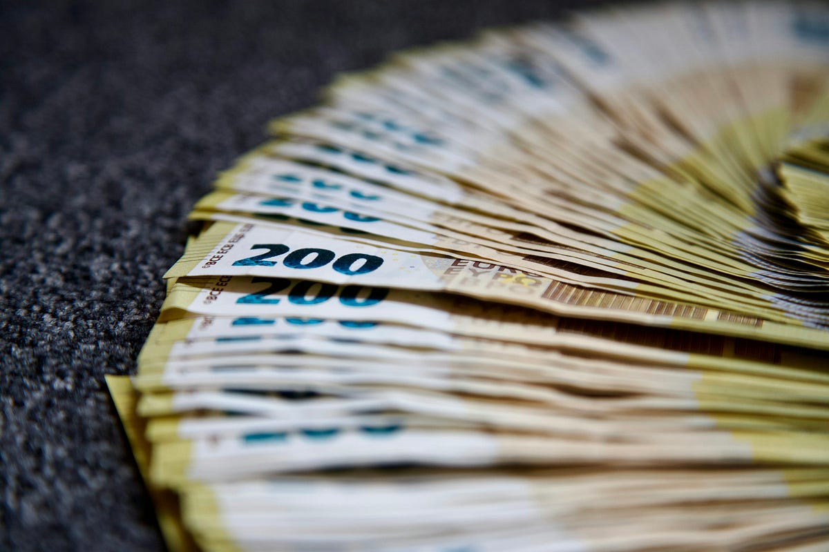 A Blueprint for a Brighter Future: Smart Saving Strategies for ...