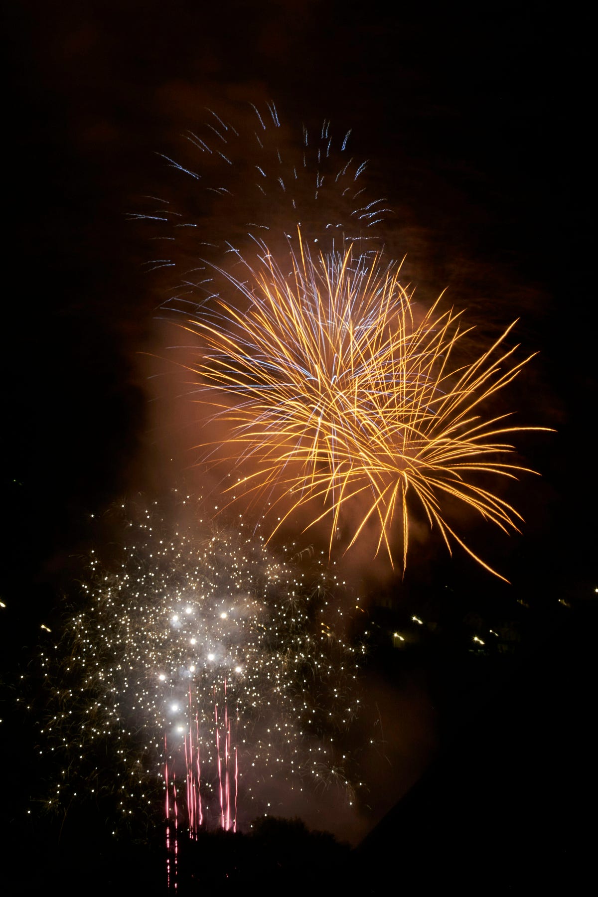 Feliz Ano Novo Fevereiro - Brazilian Side Hustler - Medium