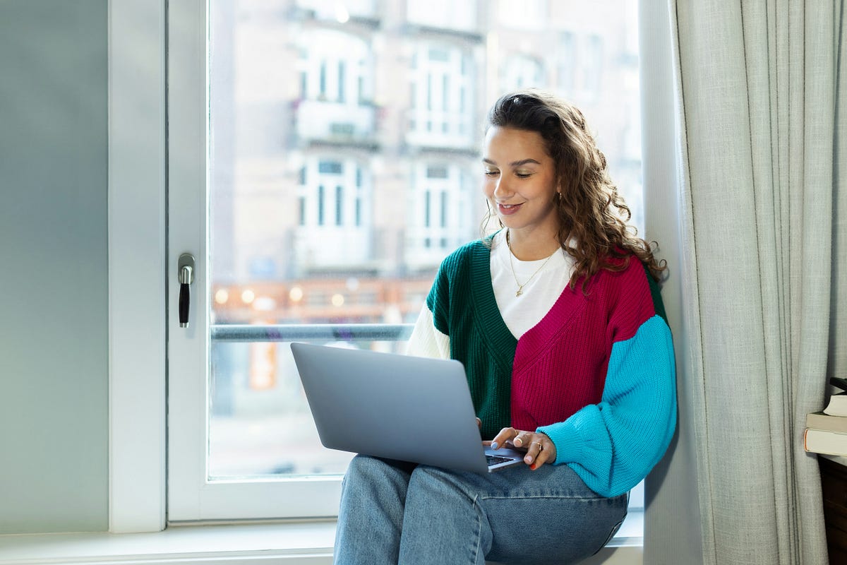 10 Ridiculously Simple Things People Do Online and Get Paid More Than ...
