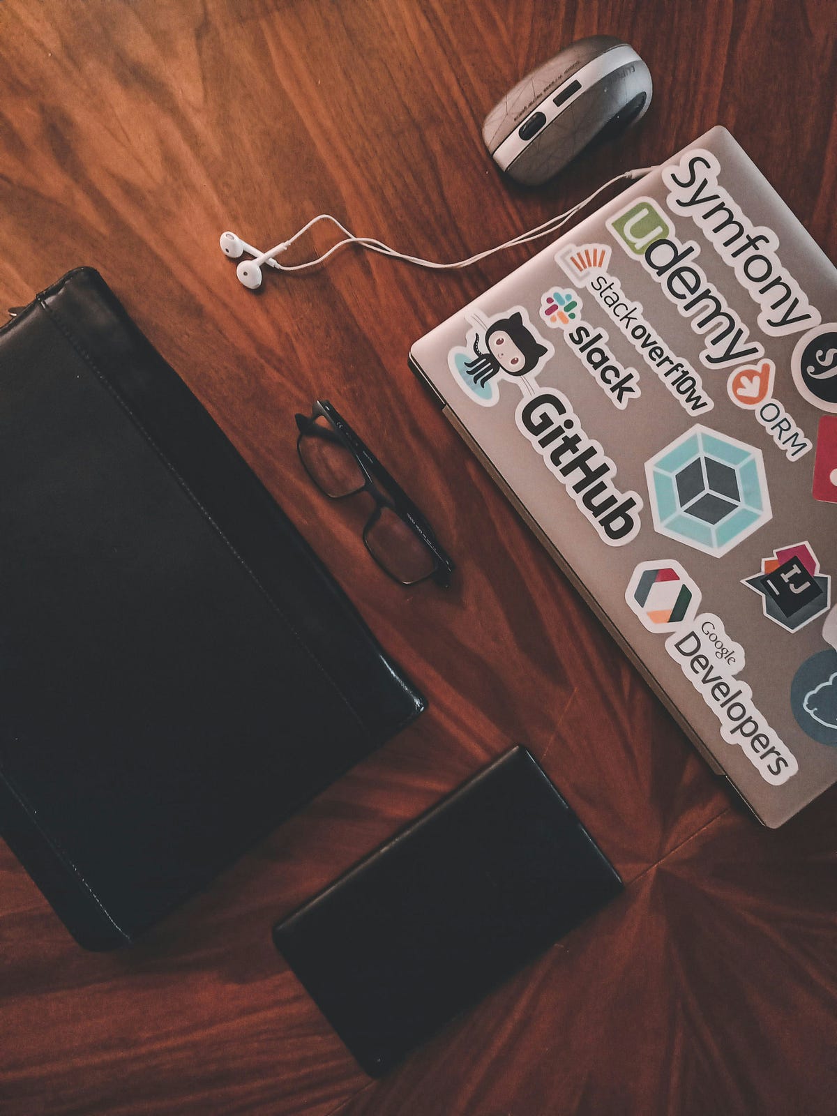 Why I Broke My Python Apps into Microservices (and How You Can Too) | by Hania Zahid | Top ...