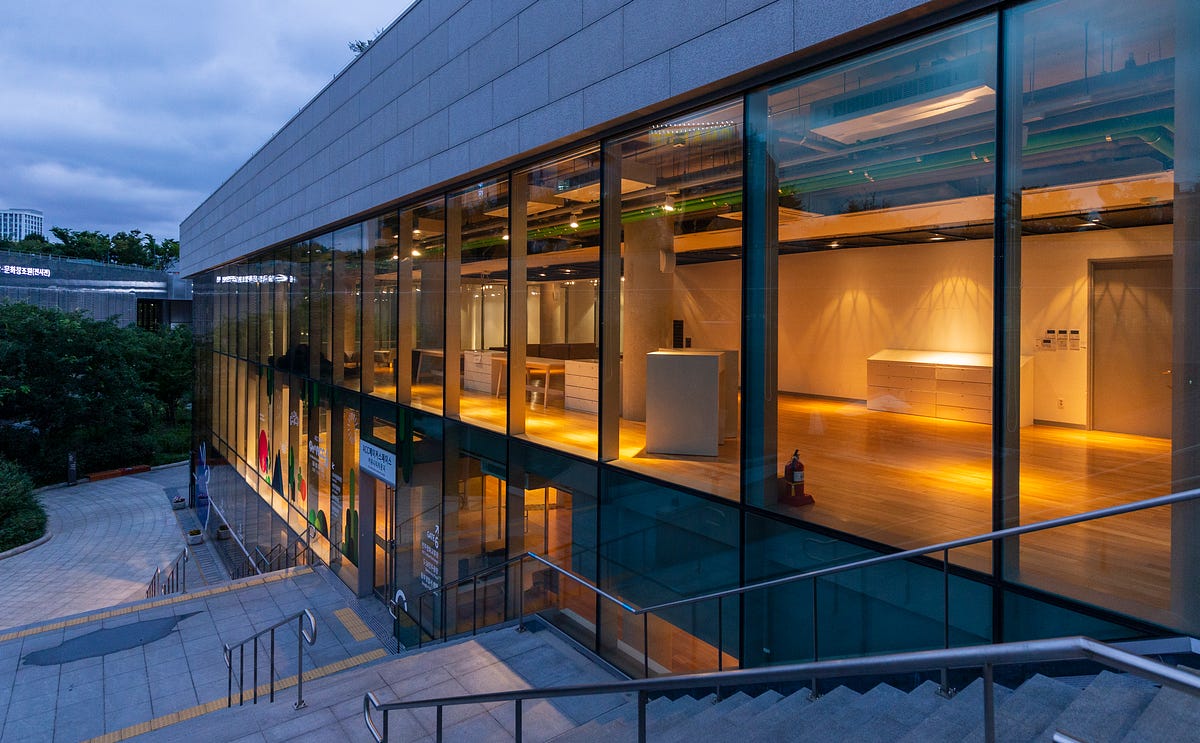 Pandas 101 Creating Dataframes From Arrays Dictionaries And Other Data Structures By Ridho