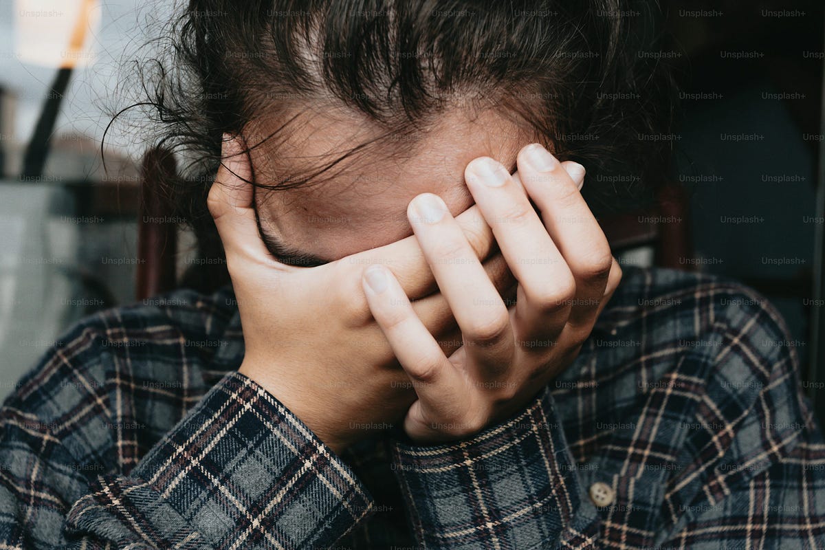 Understanding Depression: Life Through the Eyes of a Depressed Person ...