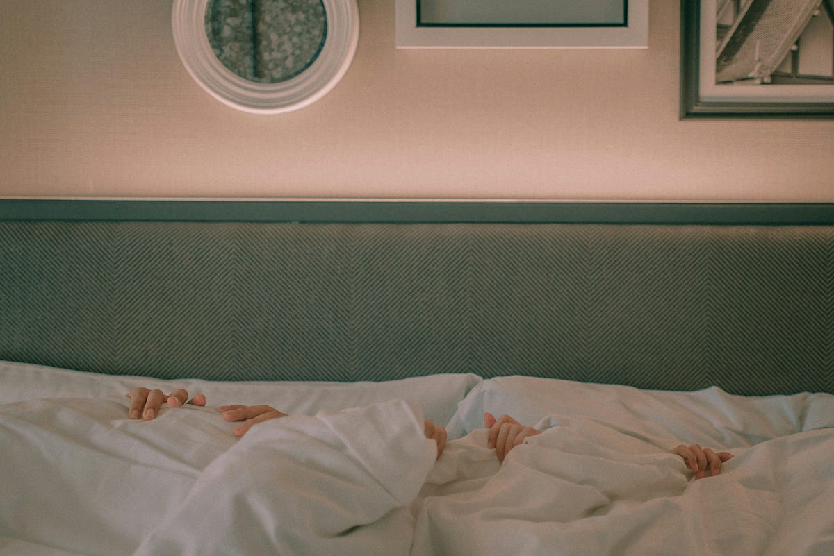 Best Acid Reflux Bed Frames for Comfortable Sleep | Medium
