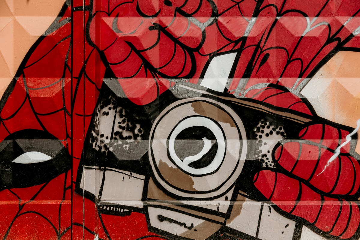 Is Peter Parker a Good Photographer? | The Amazing Comic Book Reviews
