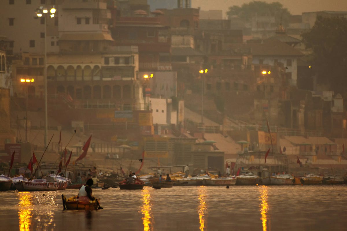 A Westerner’s Thoughts on Varanasi | by Nicolas Perez | Capra ...