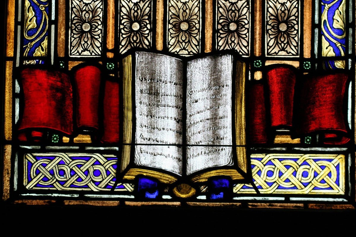 “Prima Scriptura”: todas as coisas necessárias para a salvação | by 𝖁𝖎𝖆 ...