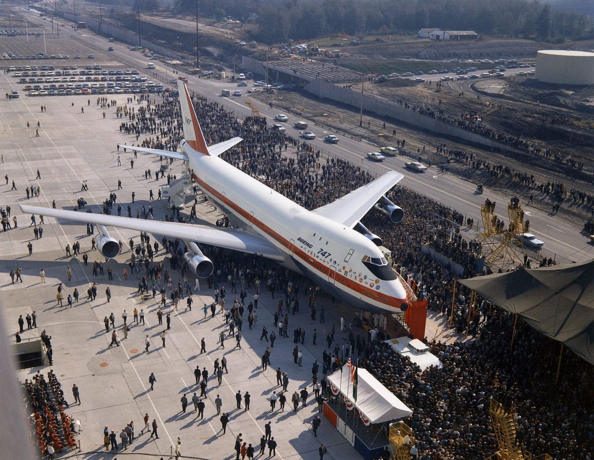 “Boeing 747: The Icon of the Skies that Changed the World” | by Mirò ...
