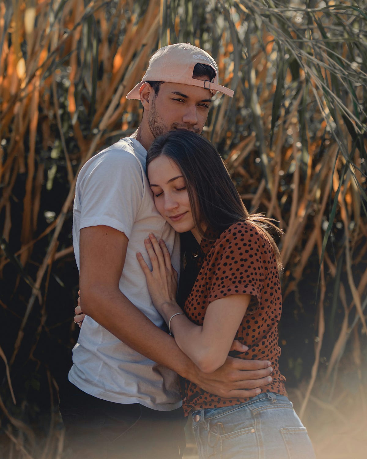 People Who Pretend To Love You Will Have Three “Over-the-Top” Behaviors in Front of Others | by ...