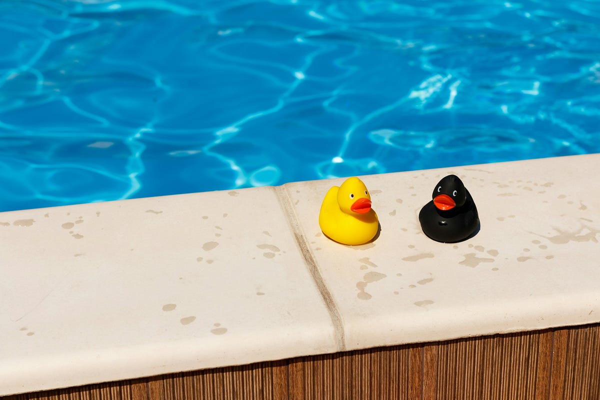 Splish Splash: 11 Must-Know Pool Safety Tips for Toddlers | by Ann ...