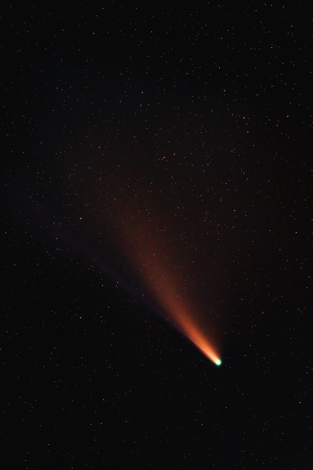 Comets: Celestial Wonders that Capture Our Imagination | by Michelle Richardson | Medium