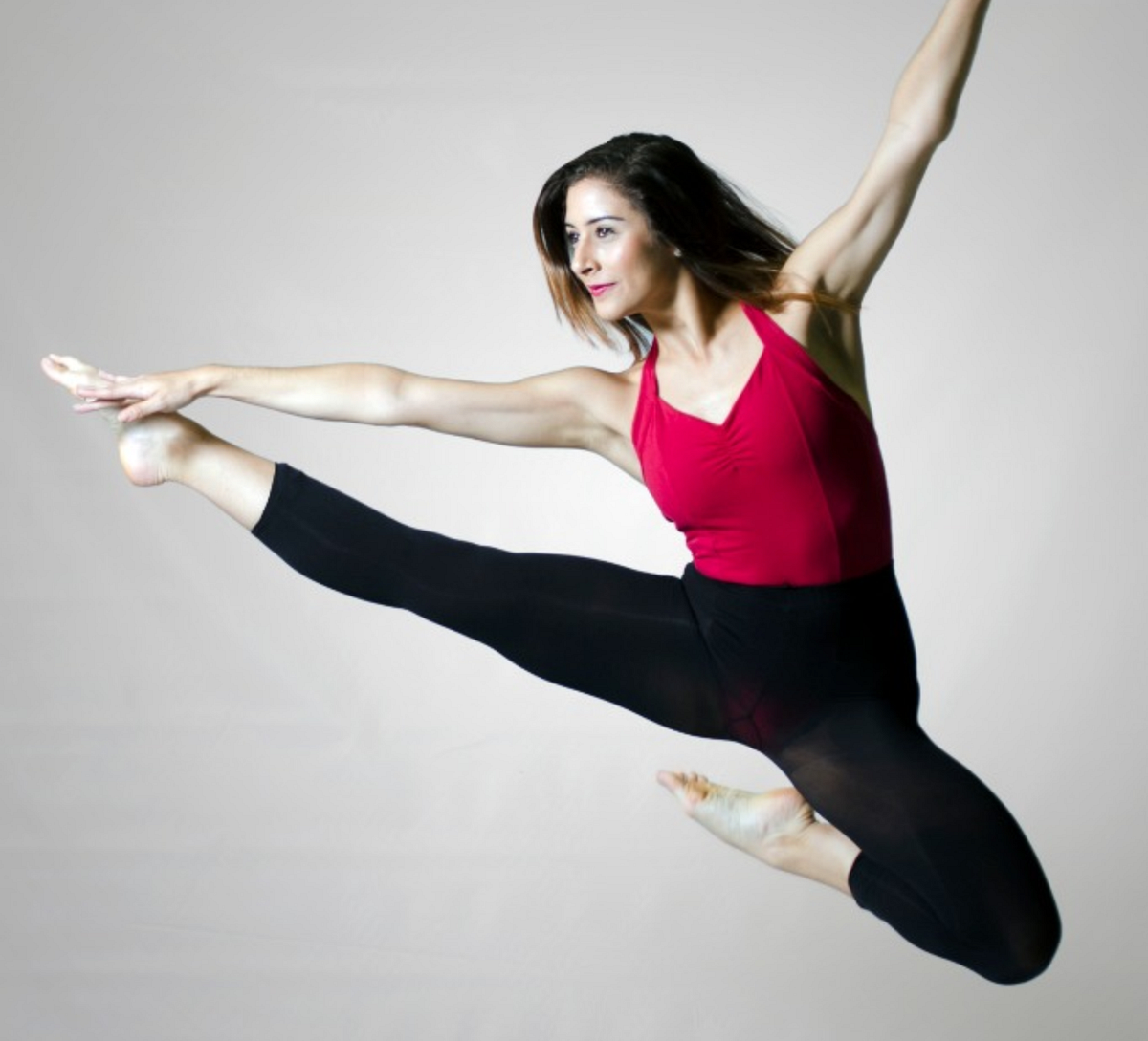 Seller Series Spotlight: Danielle, Professional Dancer | by TrovaPage ...