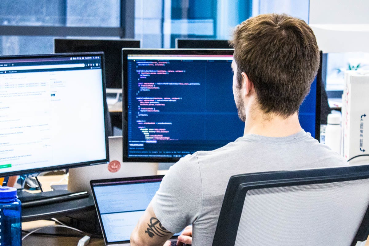 The Rise of Microsoft Visual Studio Code | by Charlie Treichler ...