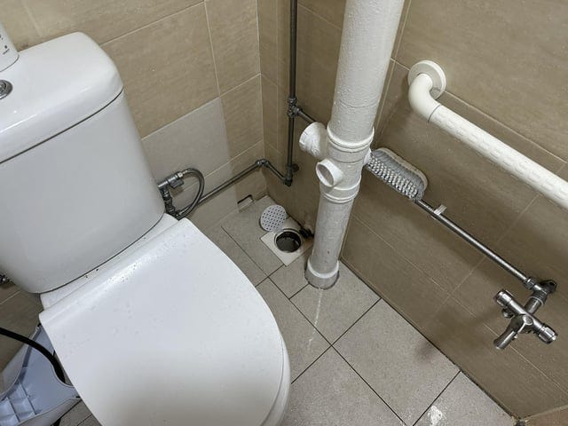 How to Cover Toilet Waste Pipe Or Drain Pipe: Easy DIY Solutions | by ...