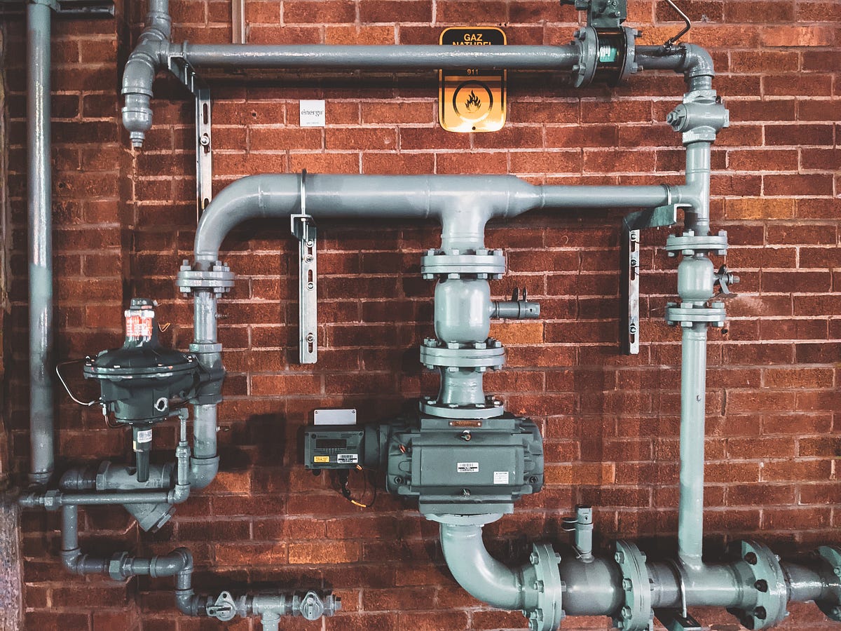 Automate the data pipeline using Lambda | by Lina Haidar | Medium