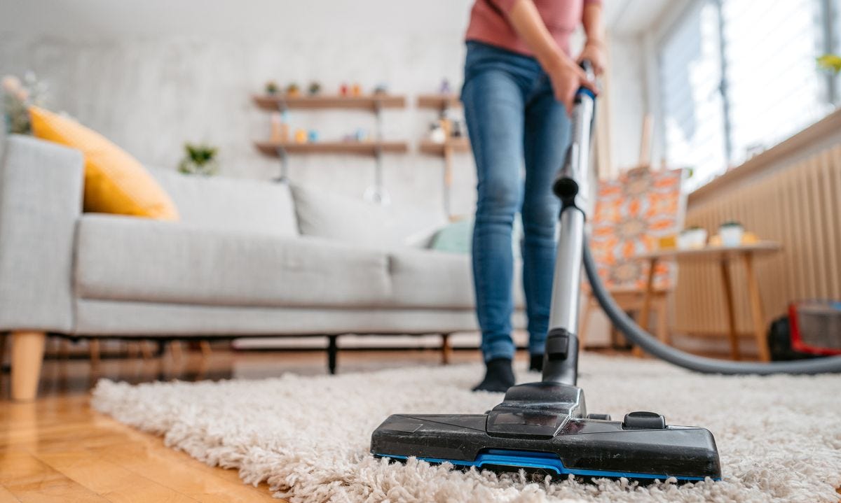 The right way to do Retention & Vacuuming in Databricks | by Debayan Kar | Medium