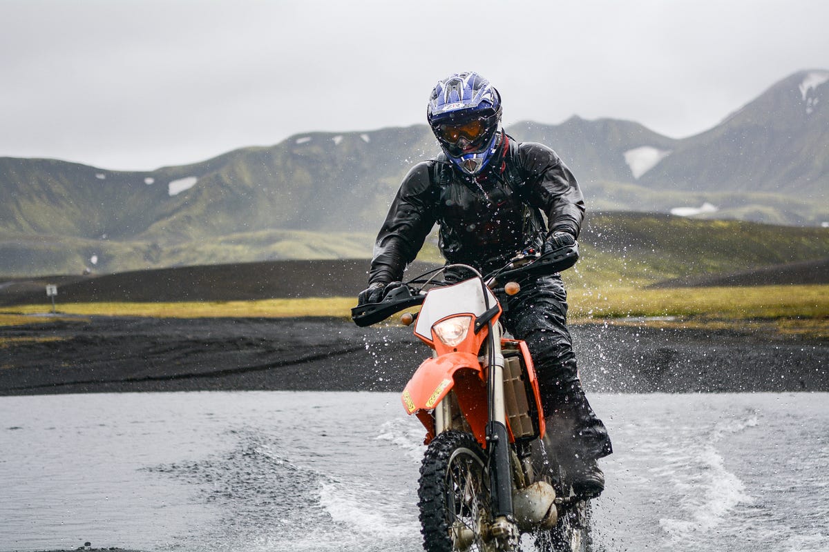 Can armor be added to motorcycle jackets? Investigating the Stuff That ...