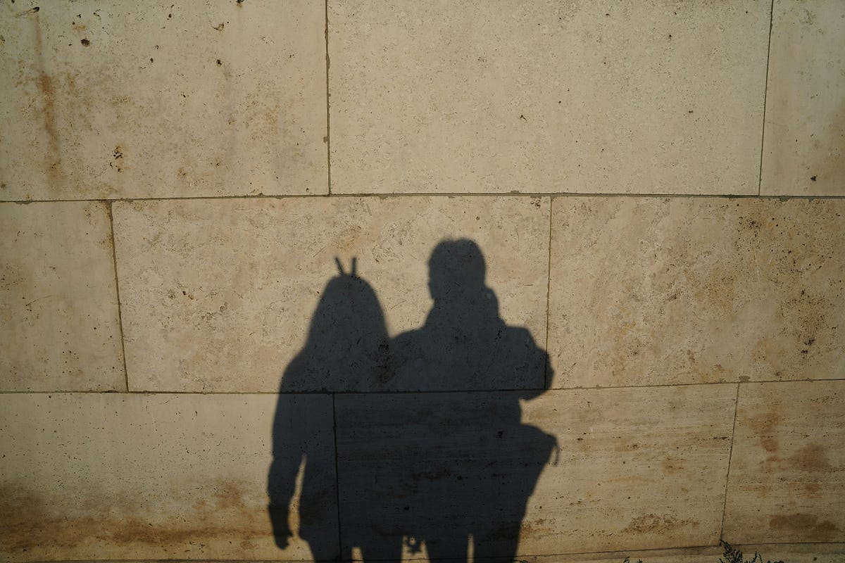 Sweet Stranger 💖. The Phone beeps. I glance at the… | by 😶‍🌫️ | Jul ...