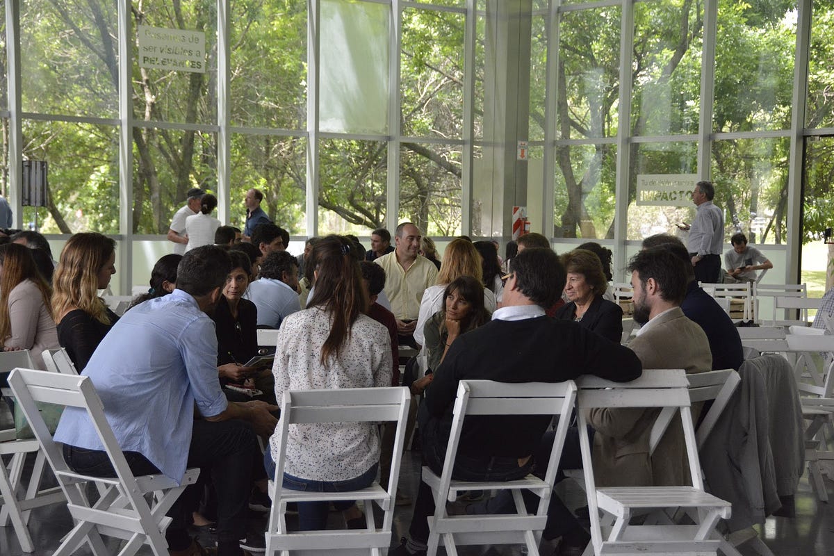 Comunidades De Práctica Impulsando La Colaboración Y El Aprendizaje En