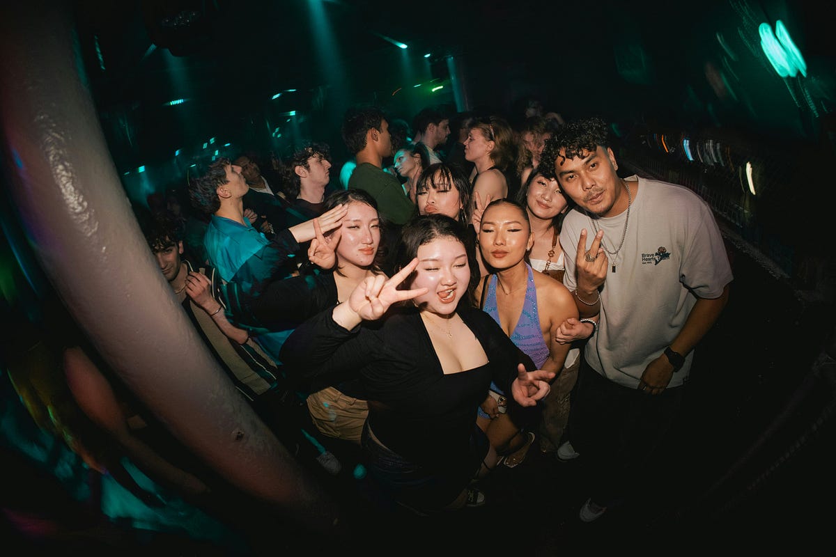 All Verified. No Bots. Finding Friends Just Got Easier. - Invitor - Medium