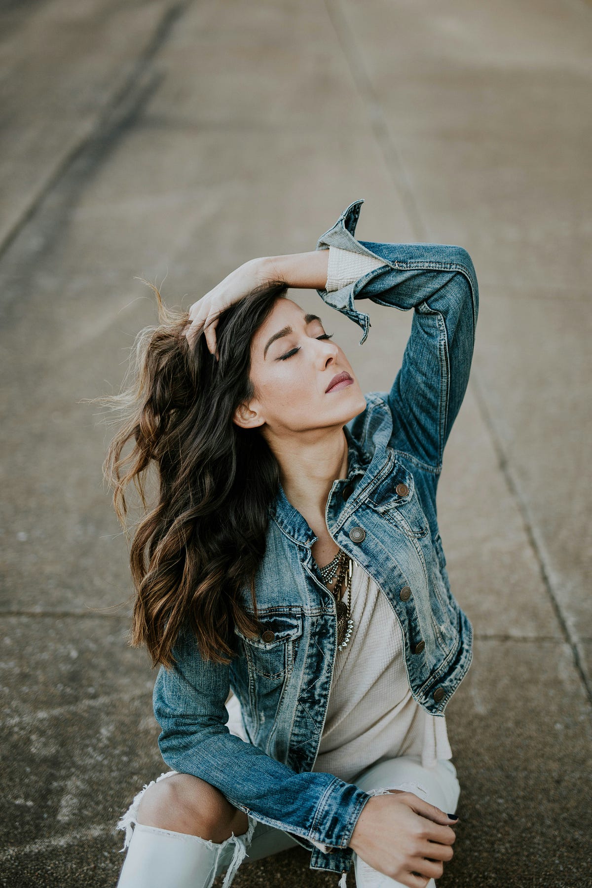 Is She Easy? Three Details Give It Away | by WinniBell | Medium