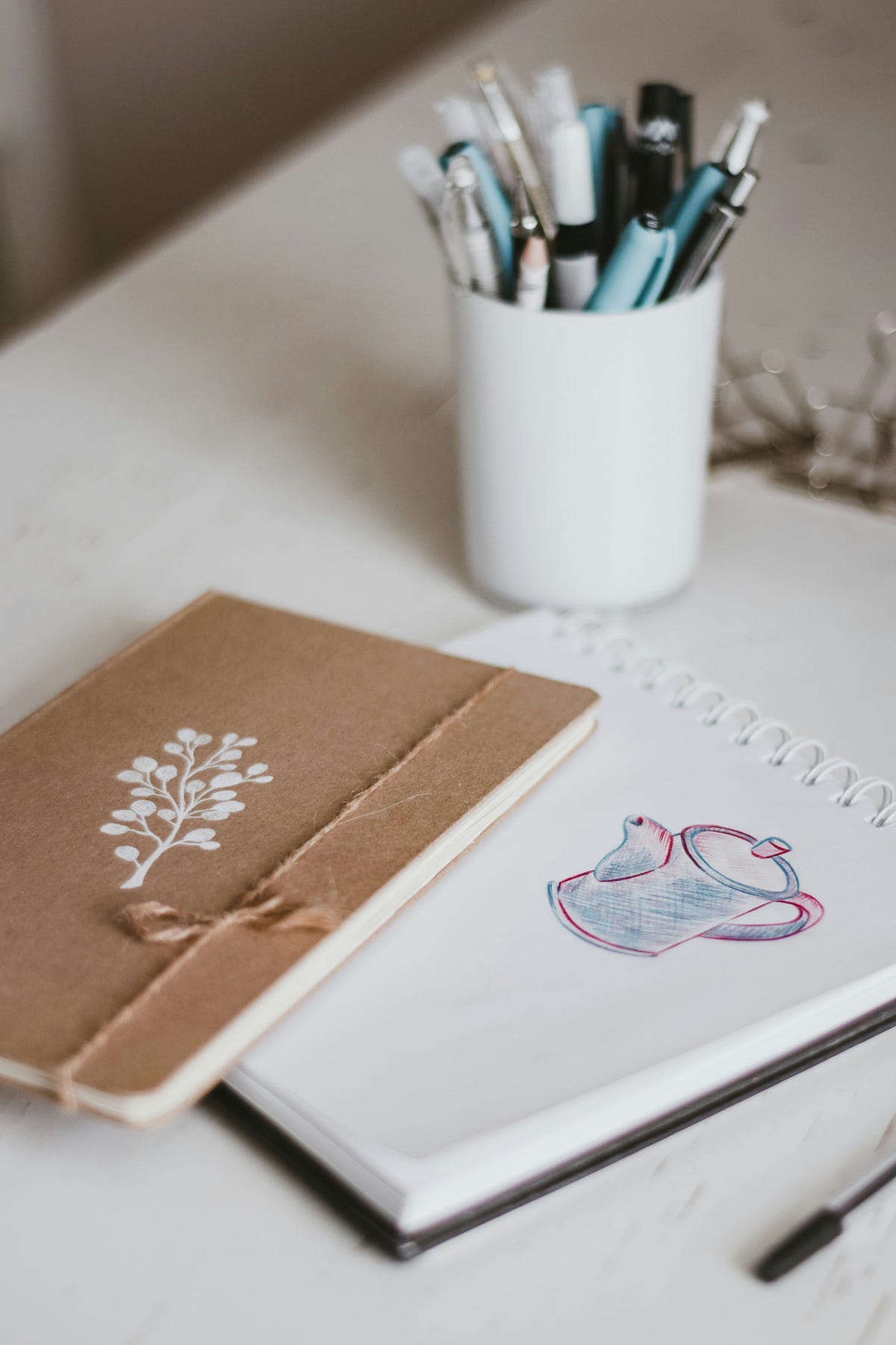 My Fun Writing Setup: Notebooks, Pens, and Techie Tricks | by Bob ...