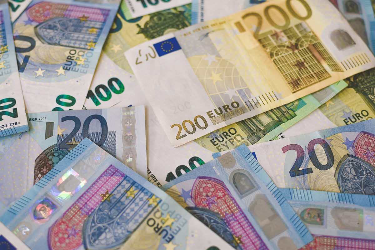 15 short, simple, and basic quotes on money. | by Joy Kareko | Medium