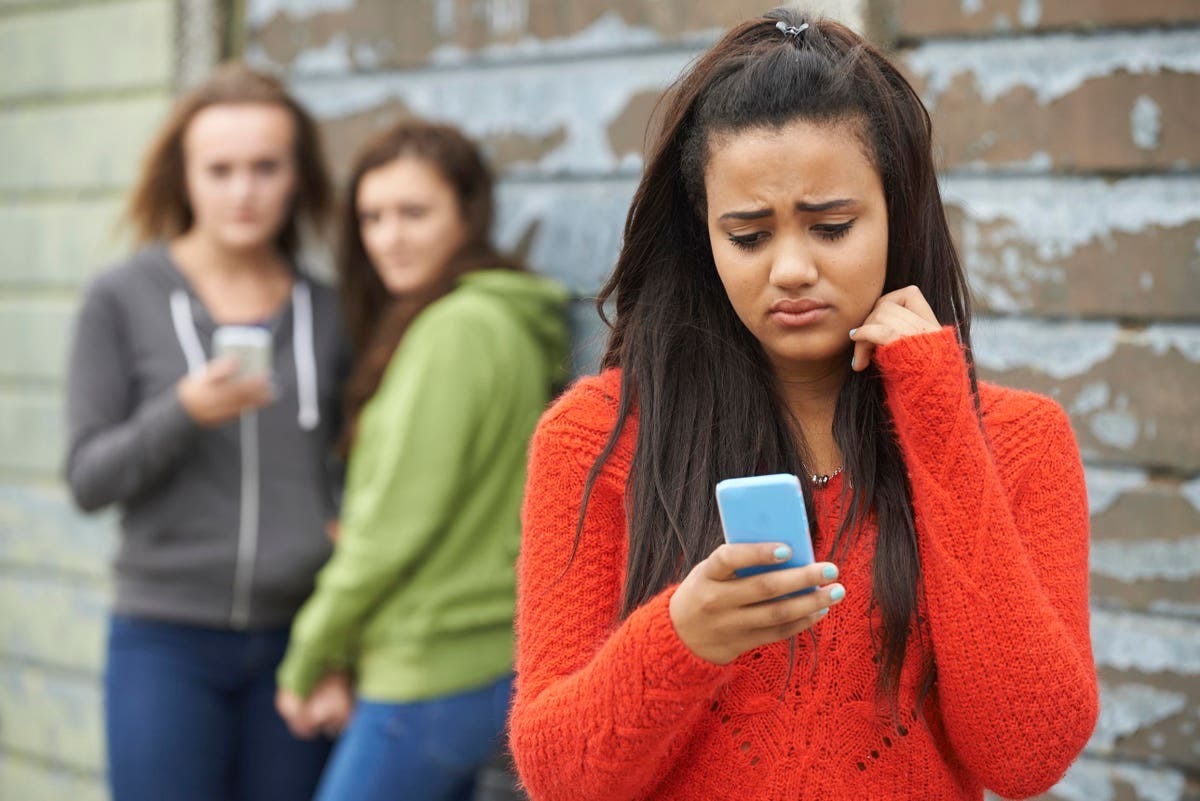 Social Media’s Impact on Kids’ Mental Health | by Saira Tabassam | Medium
