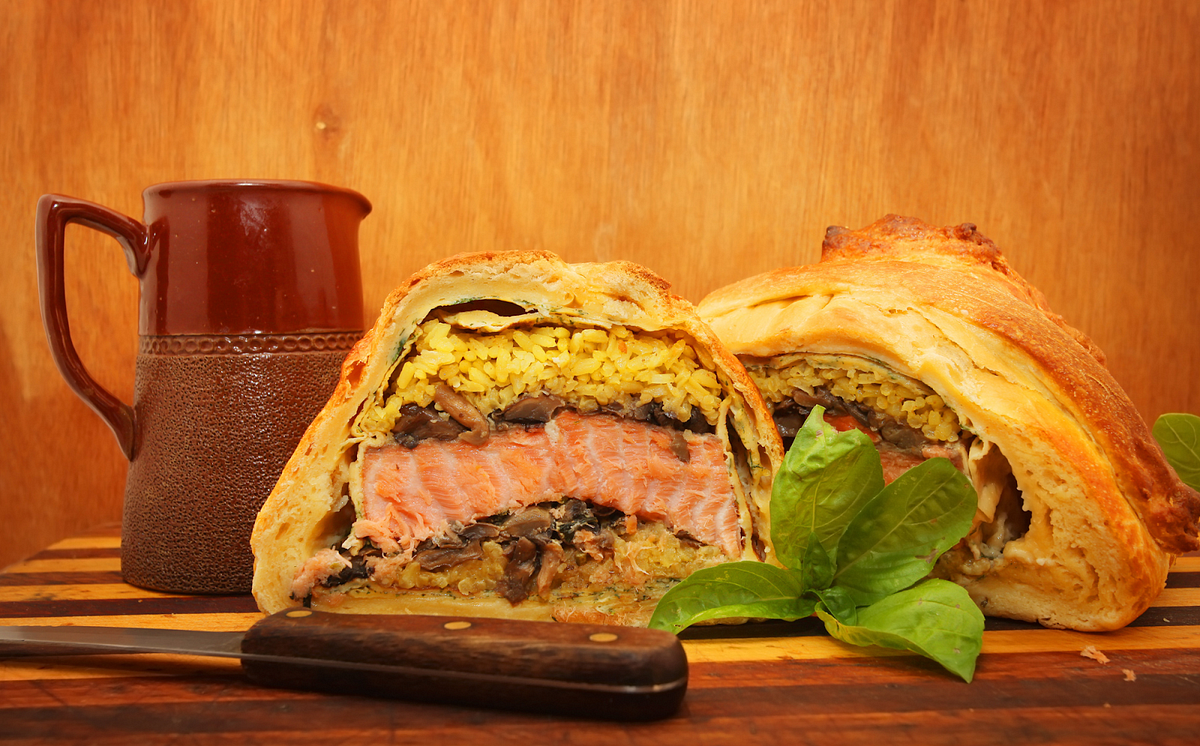 Top 10 Russian Seafood Dishes. Russia is known for its unique mix of ...