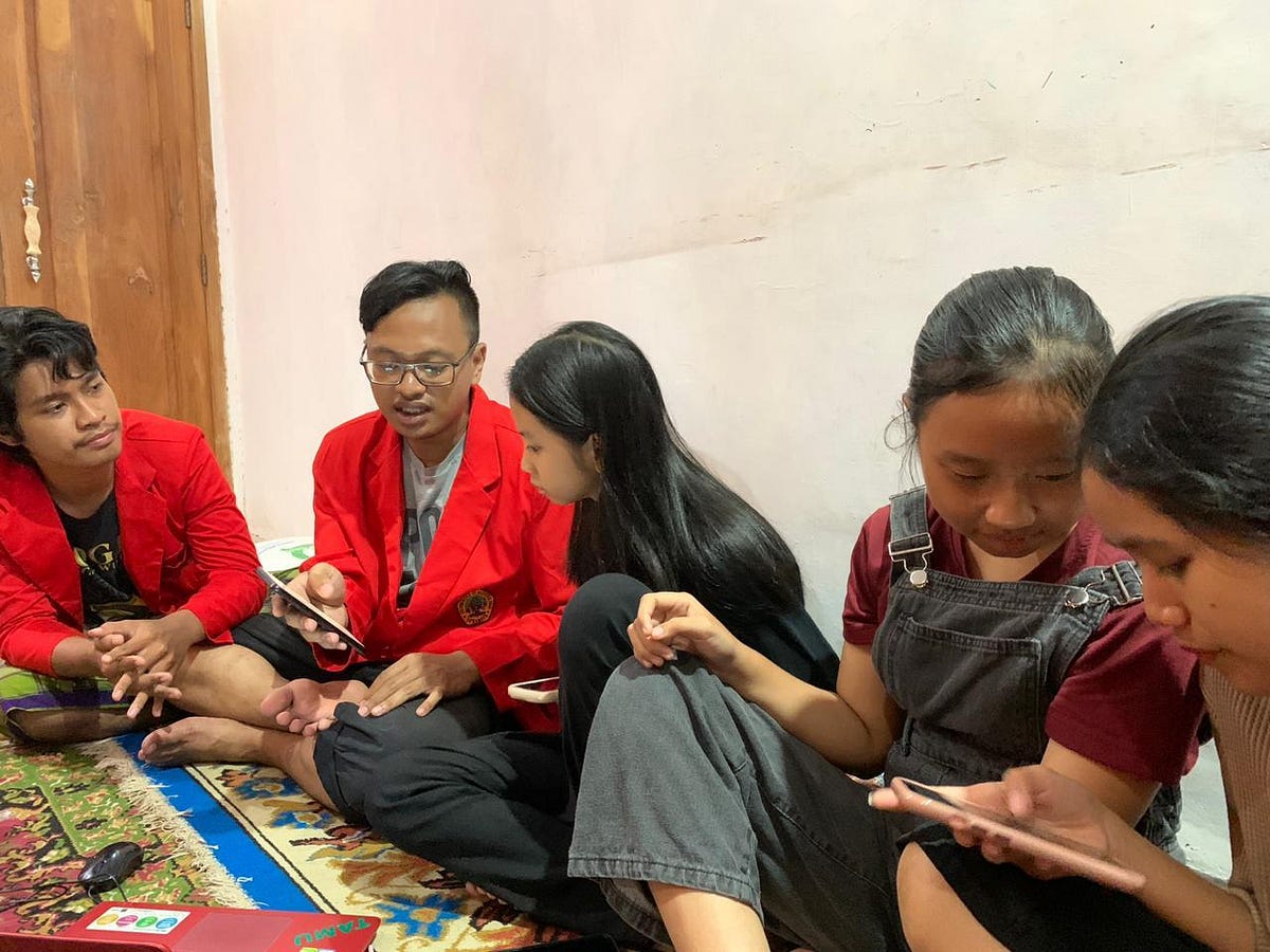 Pelatihan Dasar Videografi Dan Editing Kepada Karang Taruna Dusun ...