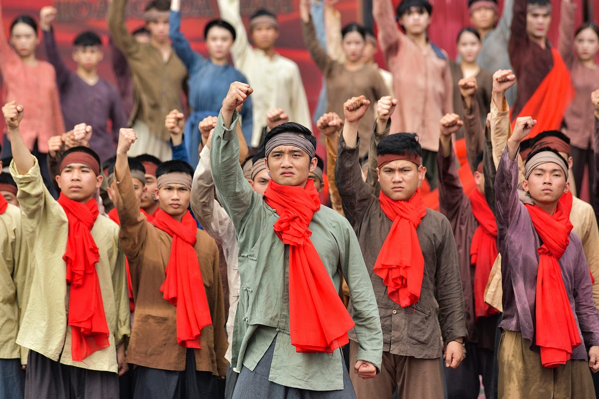 What was the 1989 Chinese uprising that ended in a deadly military ...
