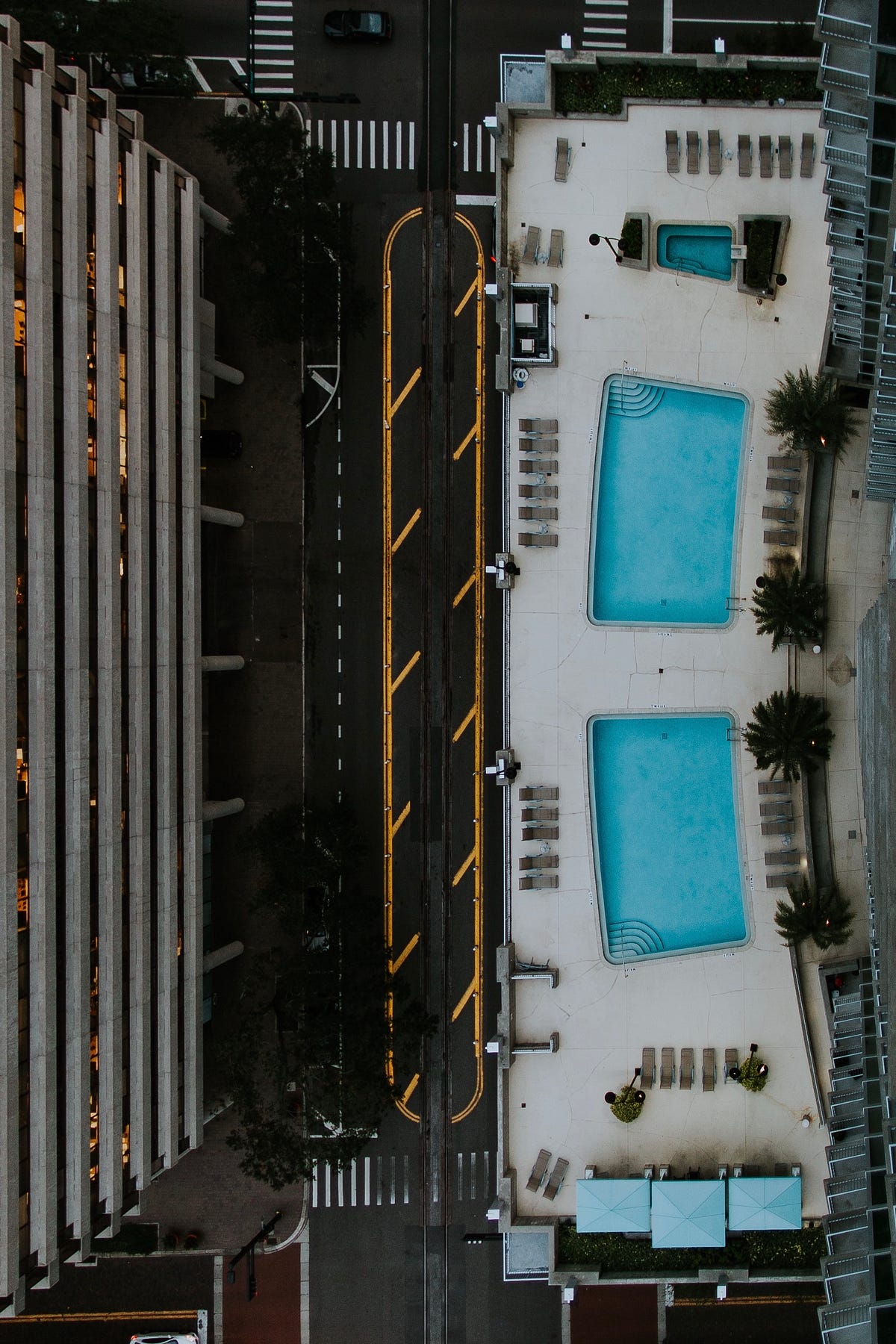 Functional Programming with Thread Pools | by dynamic-python-developer ...