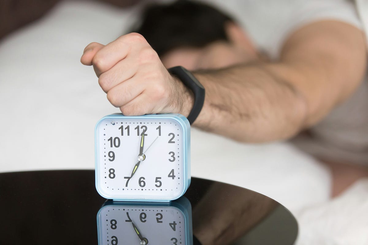 Waking Up Before Your Alarm? It’s Not Luck — It’s a Warning Sign You’re ...