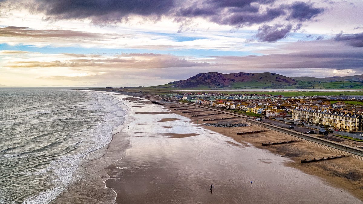 This Weekend We Virtually Visited Tywyn | by Quilt.AI | Quilt.AI | Medium