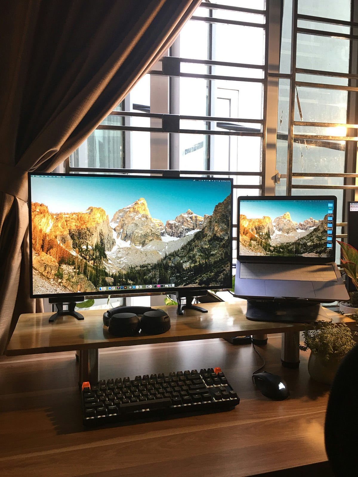 Best Computer Monitors 2025 | Top Tested Picks & Reviews | Medium