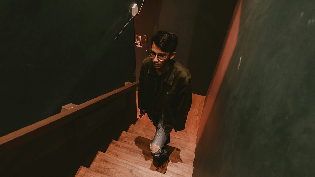 Deep Thoughts from a Shallow Mind : From the Perspective of an Observer ...