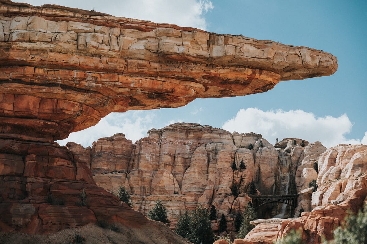 Deep Q-Learning for the Cliff Walking Problem | by Wouter van Heeswijk ...